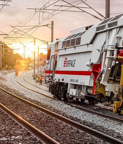 Eiffage Rail : opération inédite sur le site d’Eurotunnel | Le Rail